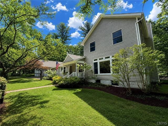 5090 Lakewood