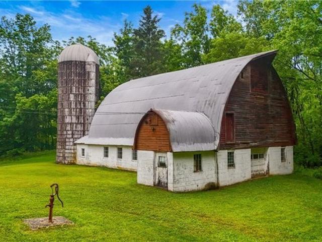 5091 Westmoreland Rd, Whitesboro, NY 13492