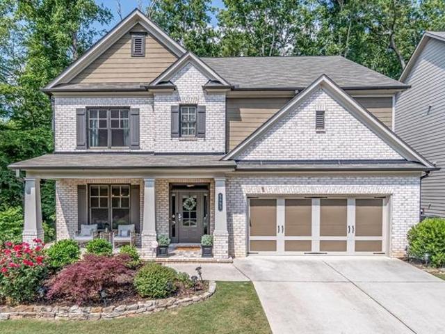 5093 Park Vale Dr, Sugar Hill, GA 30518