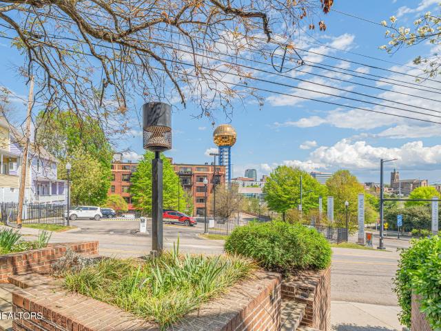 509 11th St, Unit 2006, Knoxville, TN 37916 | MLS #1335