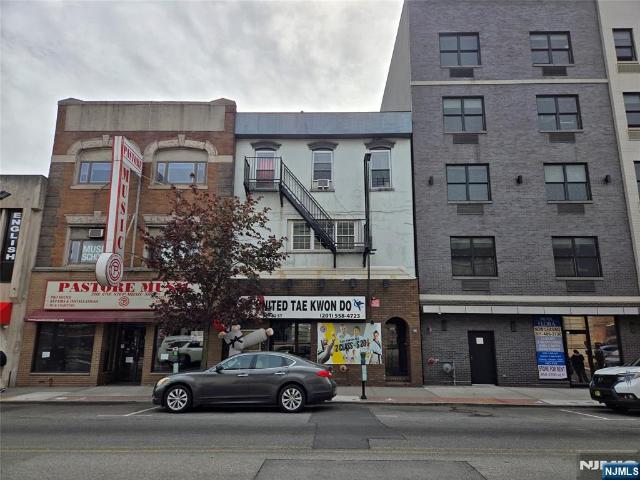 509 32nd Street # 2