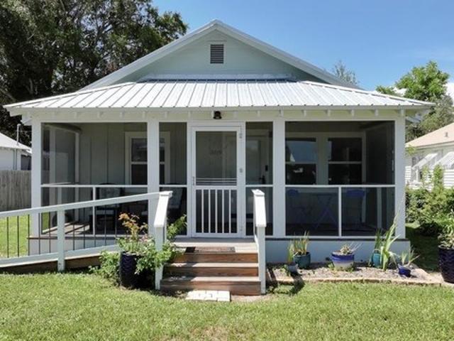 509 8th St, Port Saint Joe, FL 32456