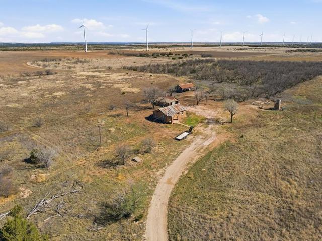 509 County Road 234, Sweetwater, TX 79556