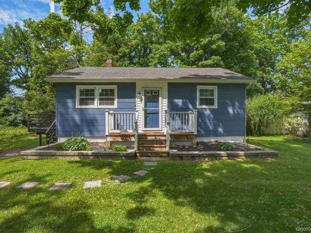 509 Center St, Newburgh, NY 12550