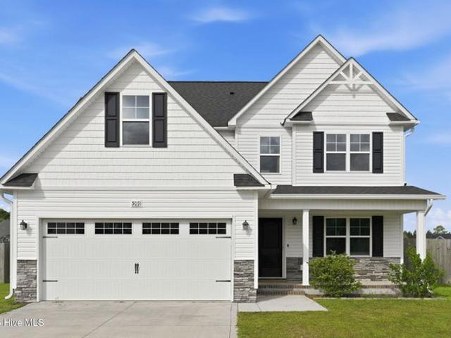 509 Admiral Bend Dr, Sneads Ferry, NC 28460