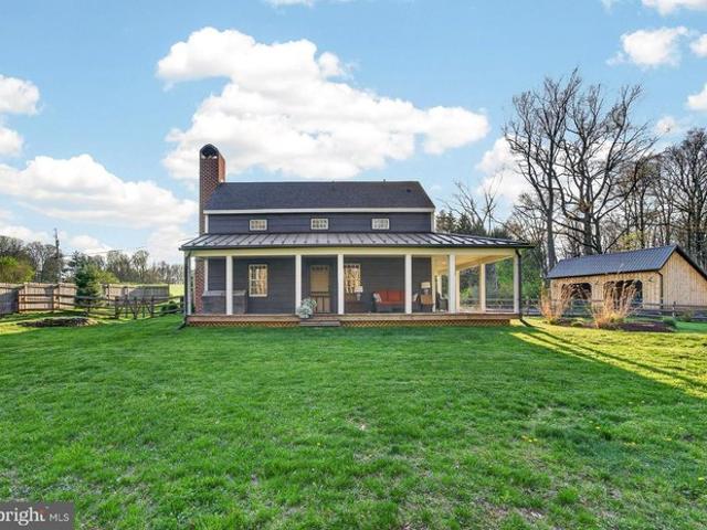 509 Baldy Hill Rd, Alburtis, PA 18011