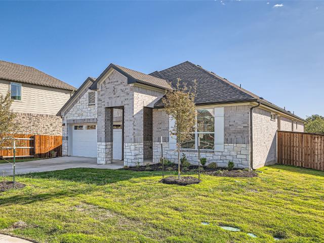 509 Barton Run Dr, Georgetown, TX 78628 | MLS #1442 | Compass