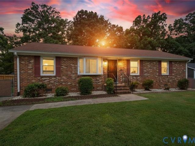 509 Briarwood Cir, North Prince George, VA 23860