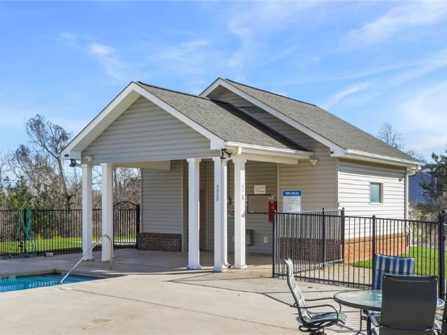 509 Broad Creek Court
