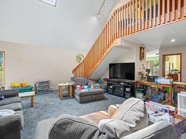 509 Gitchegumee Drive