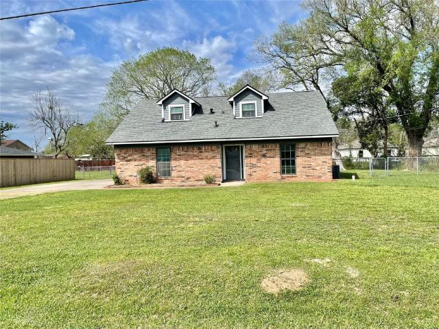 509 Dwyer St, Angleton, TX 77515 | MLS #18817 | Compass