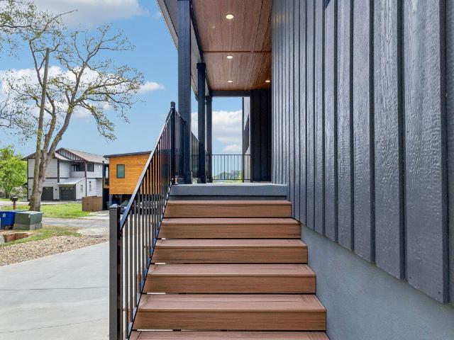 509 Eaves Place