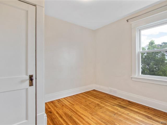 509 Hinman Avenue # Upper