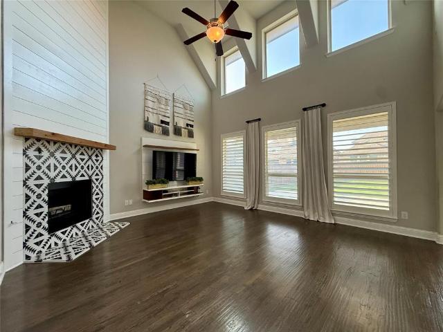 509 Lomax Lane