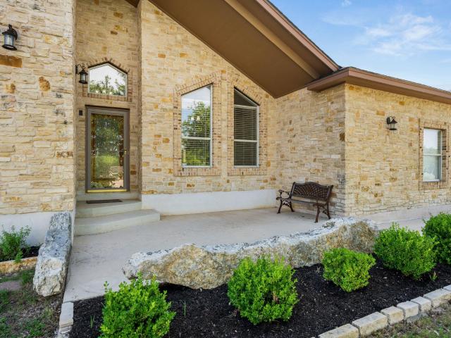 509 Meadow Oaks Dr