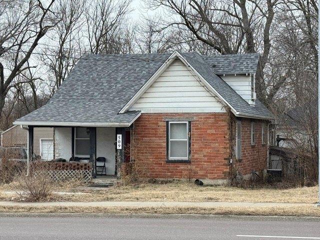 509 N Providence Rd, Columbia, MO 65203