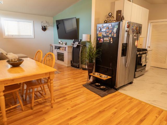 509 nw elwood dr