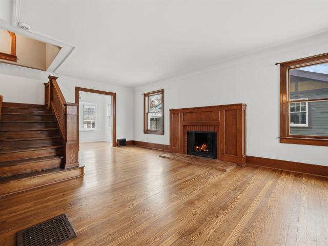 509 S Pleasant Street