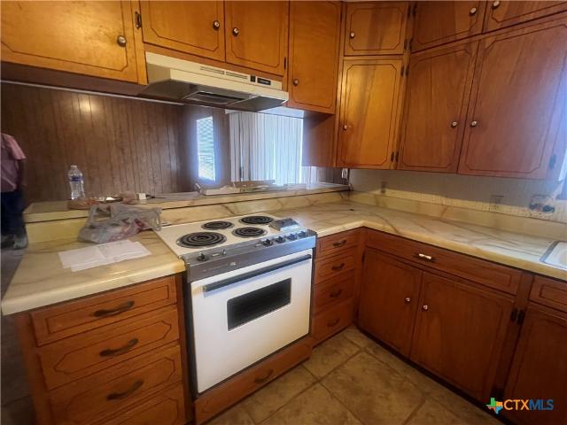 509 W 6th Street