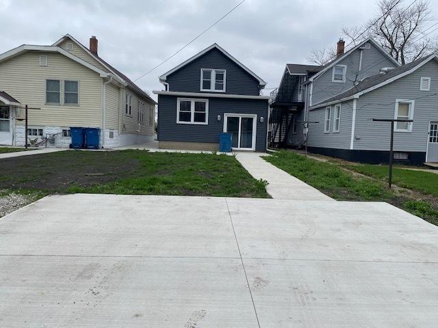 509 W Erie Street