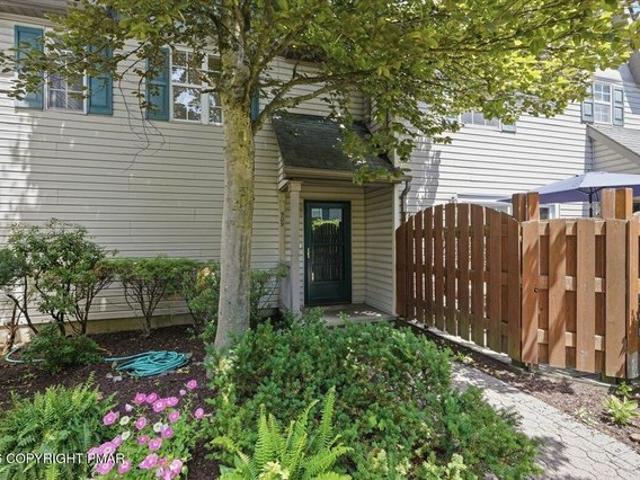 509 Walnut Grove Rd, Stroud Township, PA 18301
