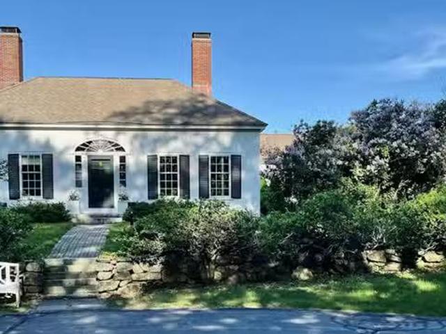 509 WILTON RD, PETERBOROUGH, NH 03458 Single Family Residence.