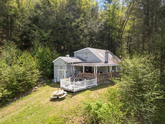 509 Thunder Rd, Deposit, NY 13754