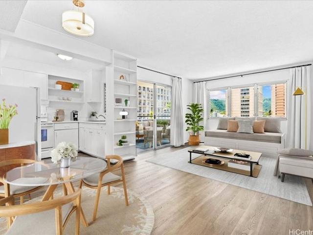 509 University Ave Apt 607, Honolulu, HI 96826