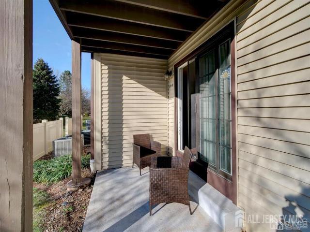 50 10 Prospect St Street