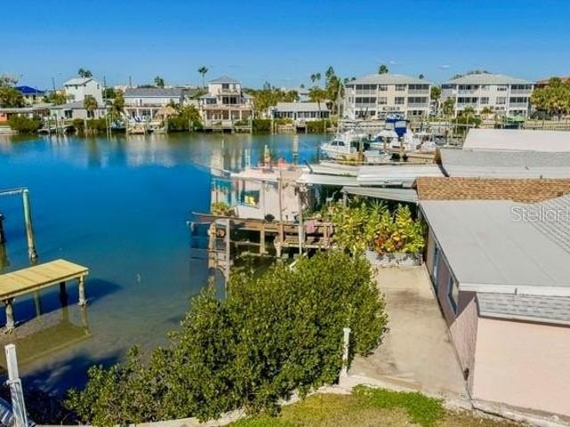 50 137th Avenue Cir, Madeira Beach, FL 33708