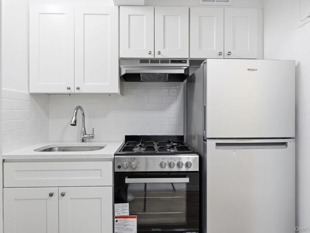 50 22 40th Street 4D