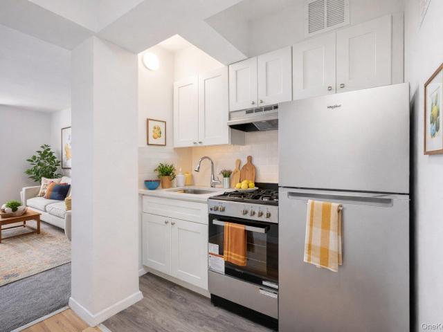 50 22 40th Street, Unit 4D