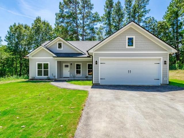 50 Tommy Ln, Rossville, GA 30741