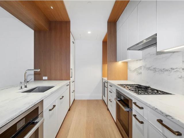 50 W 66TH Street 6A