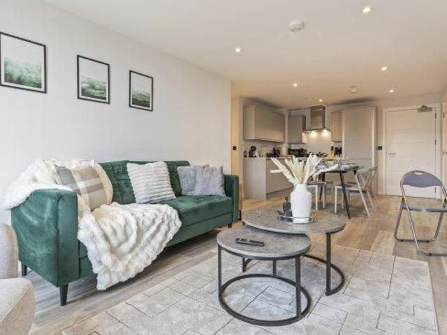 50 Warwick Street Apex Loft, Birmingham, West Midlands B12, 2 bed shared accommodation to rent, £1,248 pppm | PrimeLocation