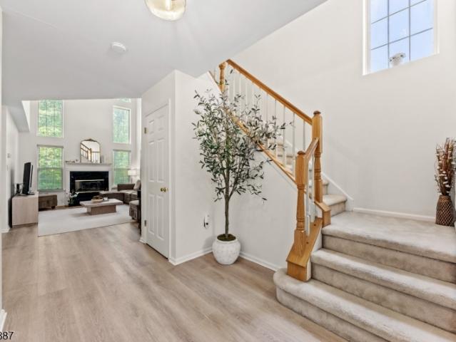 50 Washington Ct