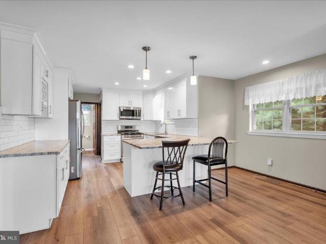 50 Wayside Road