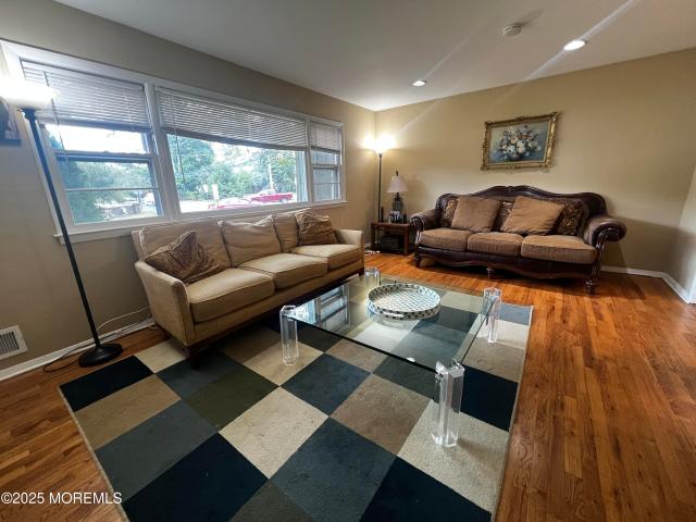 50 Whalepond Rd, Oakhurst, NJ 07755 | MLS #22608