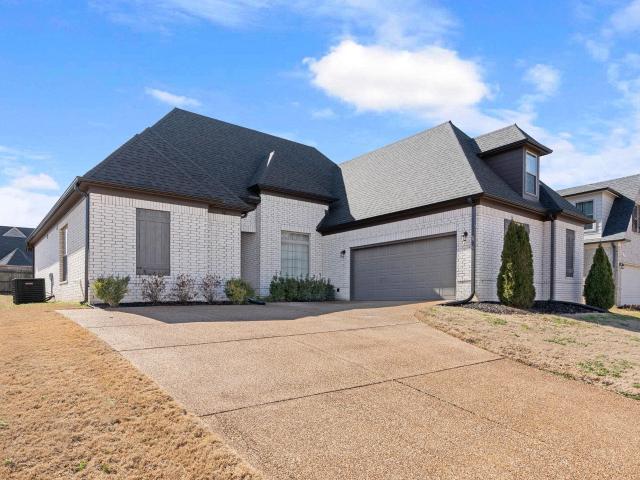 50 whispering creek dr