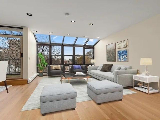 50 Winchester St Unit 408, Brookline, US, MA