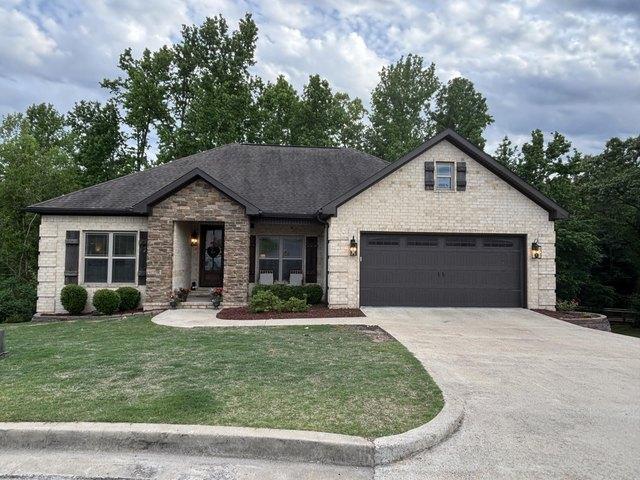 50 Woodlands Cir, Batesville, AR 72501