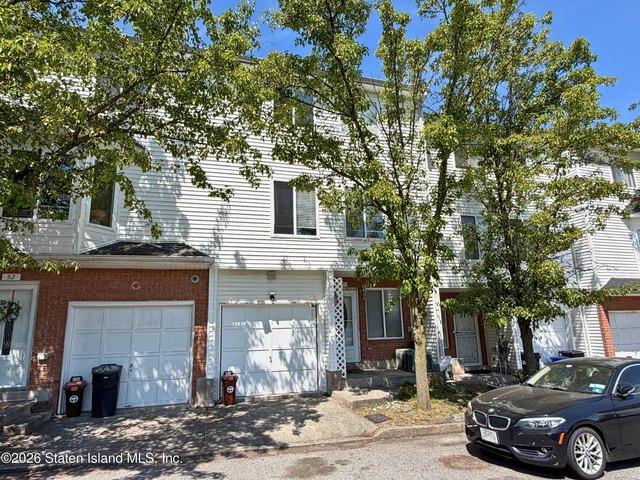 50 Aspen Knolls Way, Staten Island, NY 10312