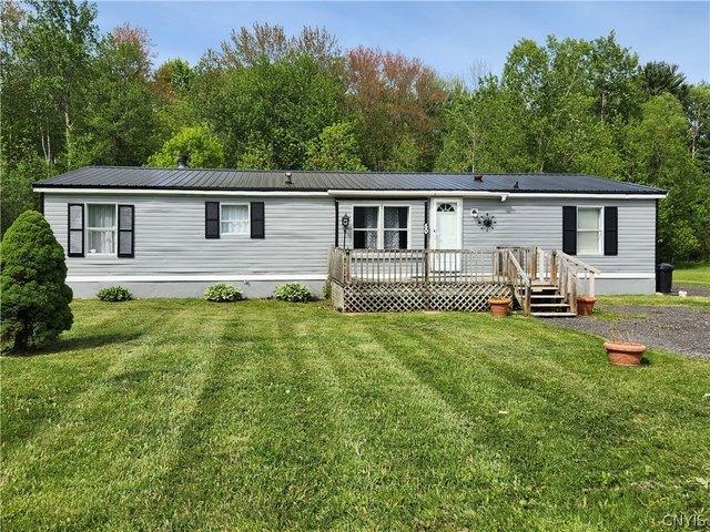 50 Barker Rd, Central Square, NY 13036