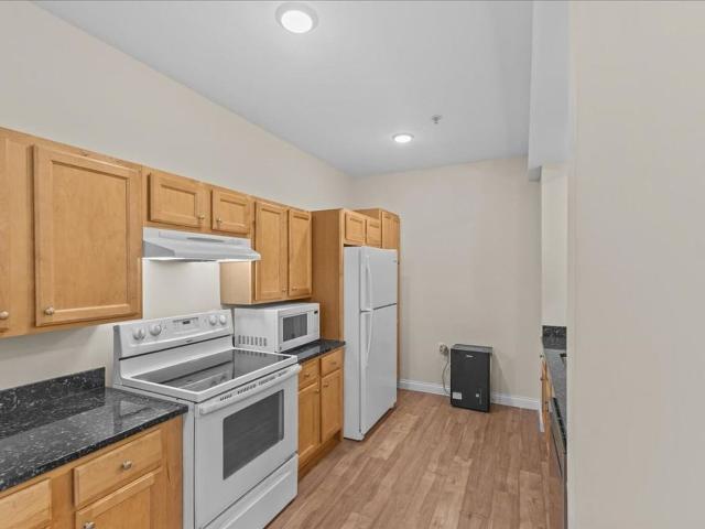 50 Barrett St 2 Bedroom Apartment for Rent at 50 Barrett St, Burlington, VT 05401 Centennial