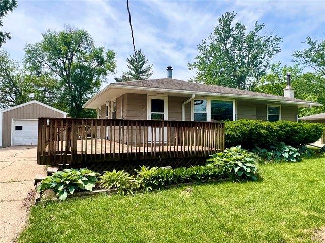 50 Bel Aire Dr, Waukee, IA 50263