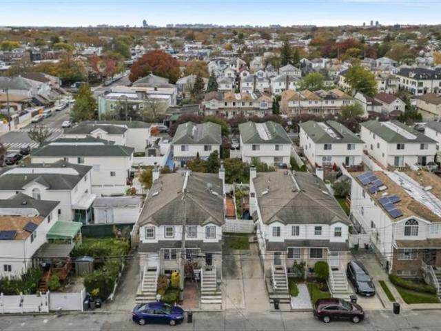 50 Bergen Beach Place
