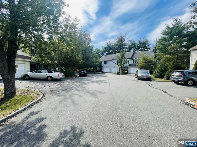 50 Beverly Court