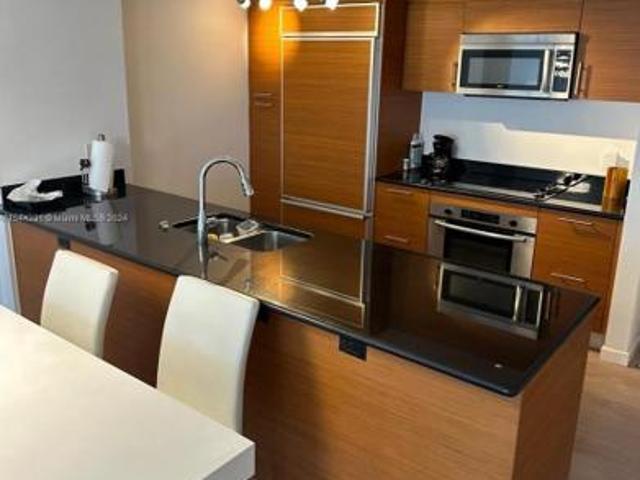 50 Biscayne Blvd #1601, Miami, FL 33132