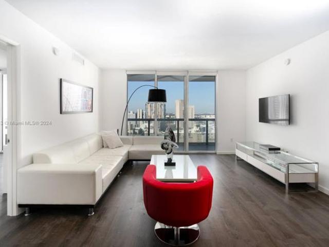 50 Biscayne Blvd #3201, Miami, FL 33132
