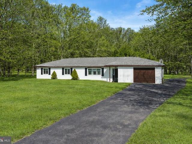 50 Buckhill Rd, Albrightsville, PA 18210